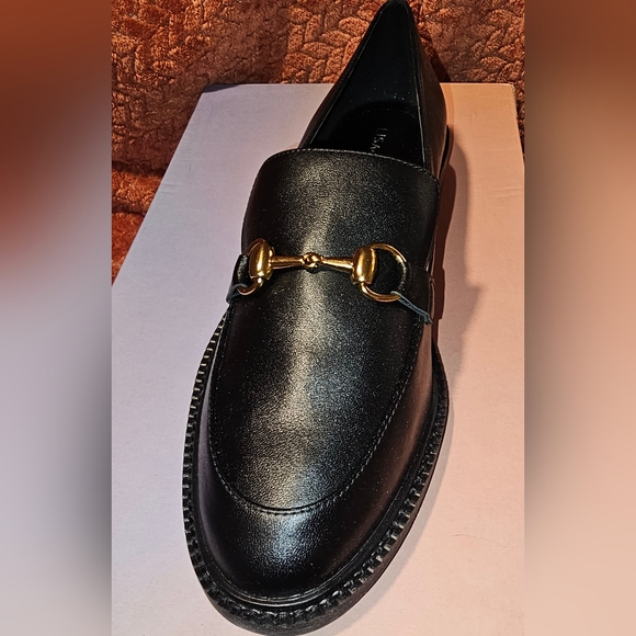 Lisa Vicky | Shoes | Lisa Vicky Zany Flats With Gold Accent | Poshmark